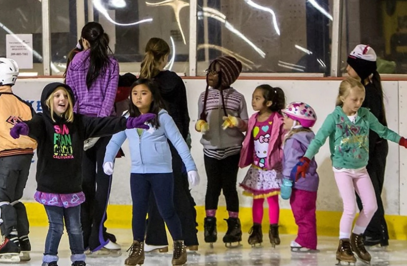 Skate Your Way Through Winter! Ice Rinks All Around the Main Line